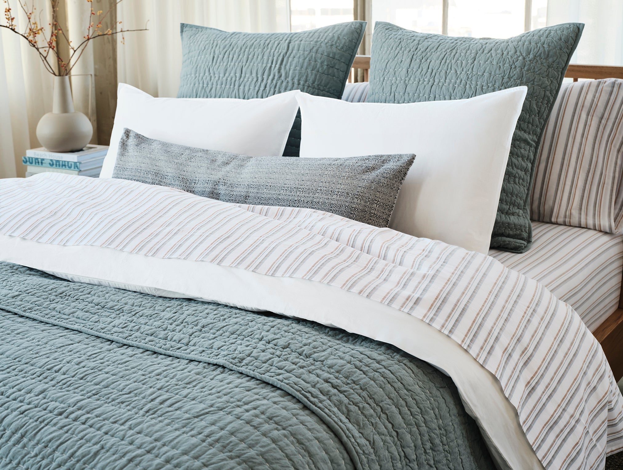 Coyuchi Organic Crinkled Percale™ Sheet Set | Coyuchi x Avocado ...